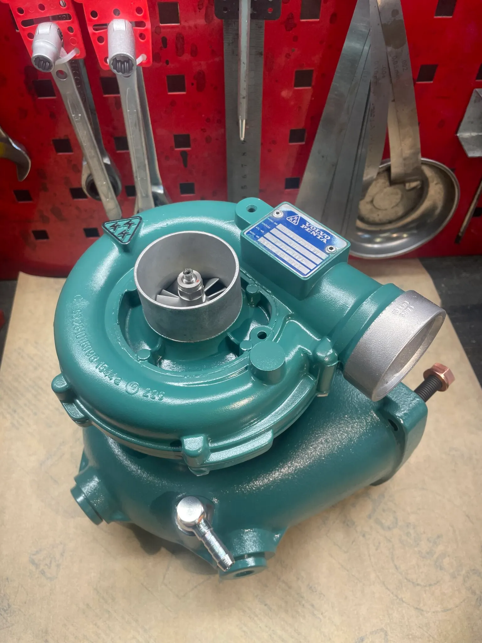 Turbo till Volvo Penta TAMD30 - 6091, nytt avgashus (utbytesturbo ...