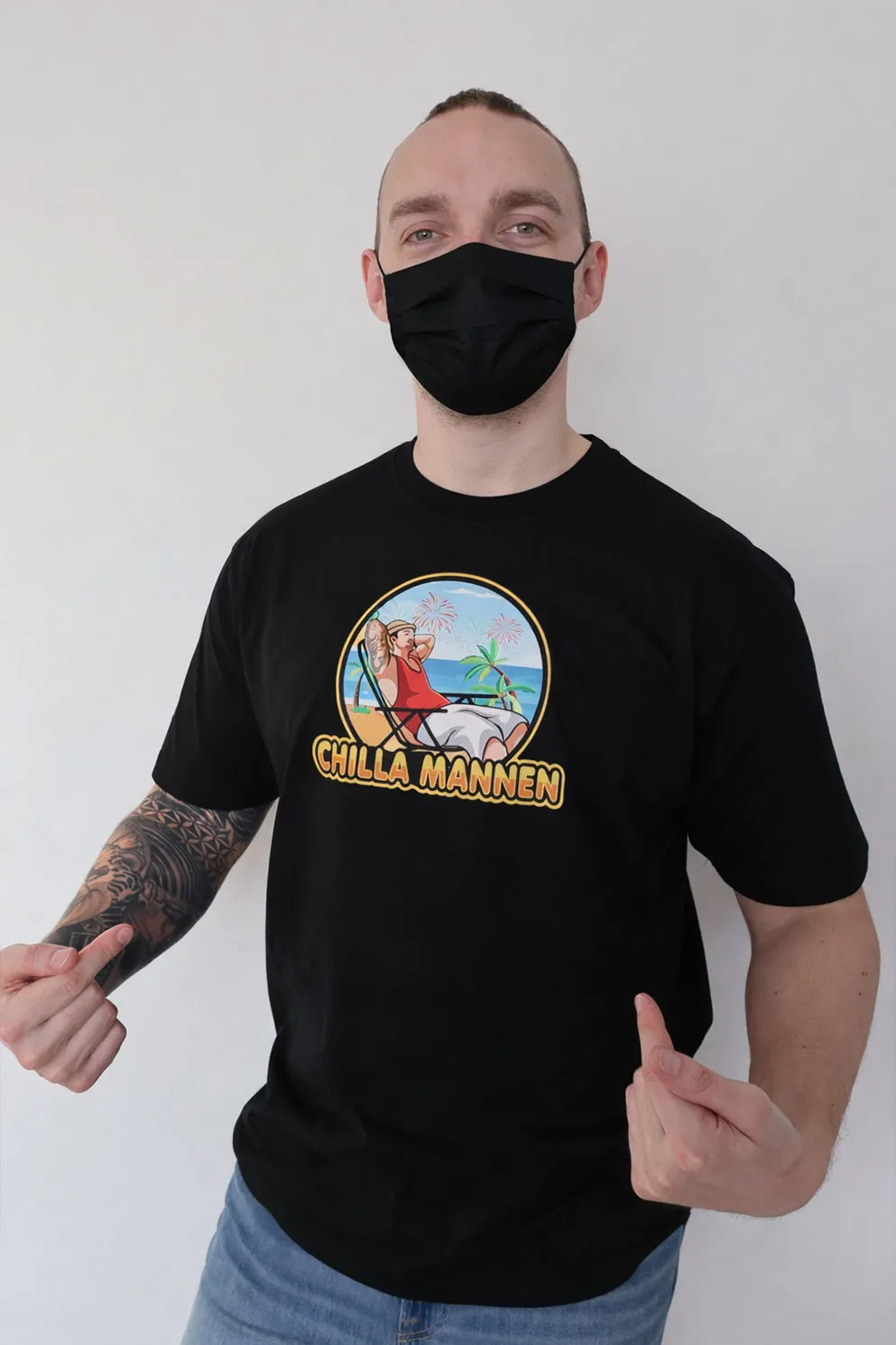 Chilla Mannen T-shirt Vuxen/Barn Svart - Keebabb