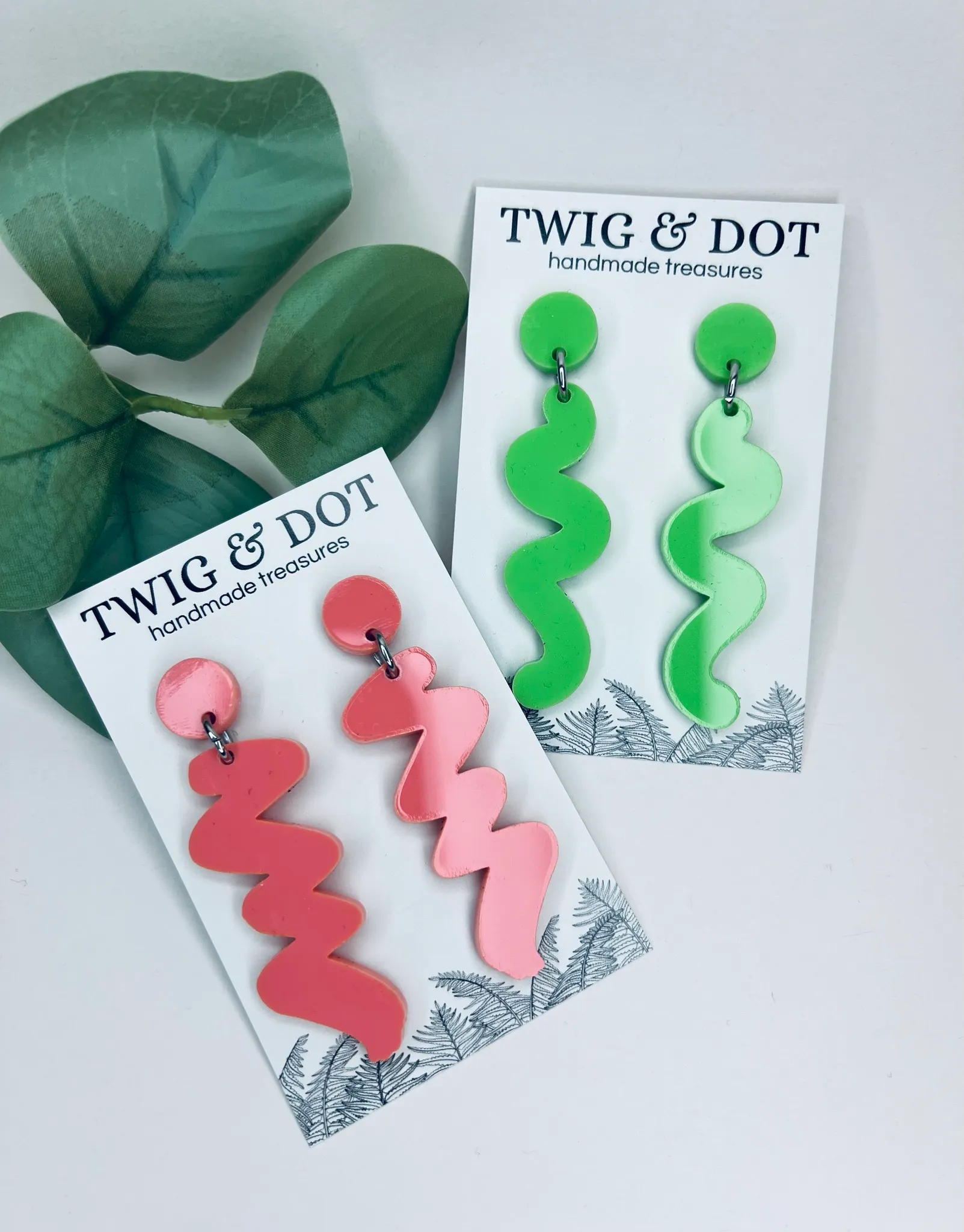 Squiggle & Wiggle - Twig & Dot